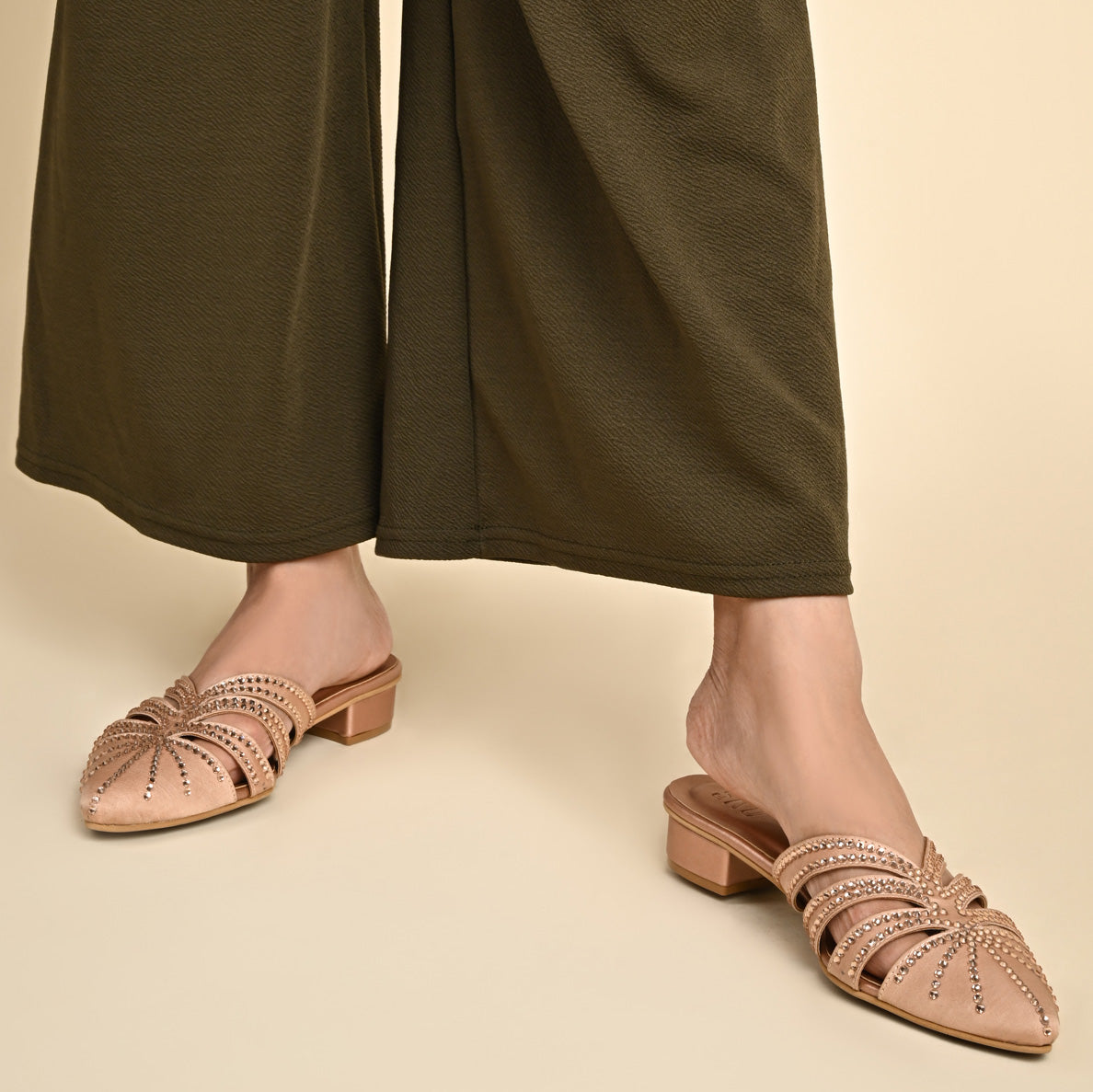 Garnet Rose Gold Mule For Women